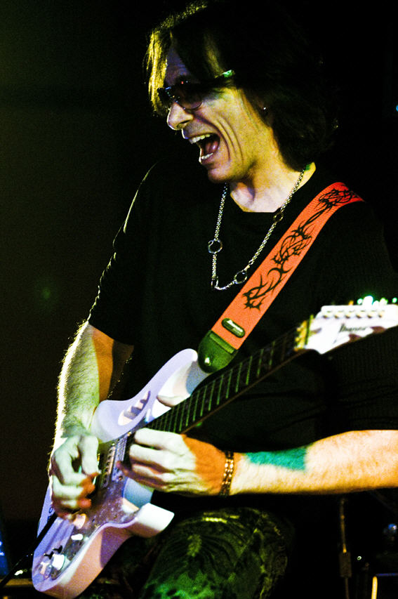 Master Class di Steve Vai "Alien Guitar Secrets"